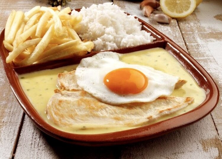 Bitoque à Portuguesa: receita tradicional e muito fácil de fazer ...